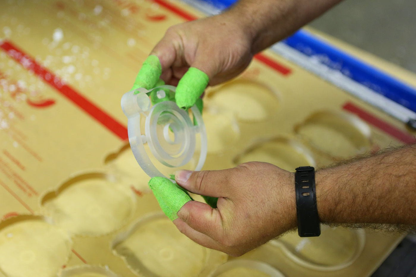 Bantex 1230 Cohesive Gauze Finger Tape, 3/4" x 30 YDS — BHP Safety Products